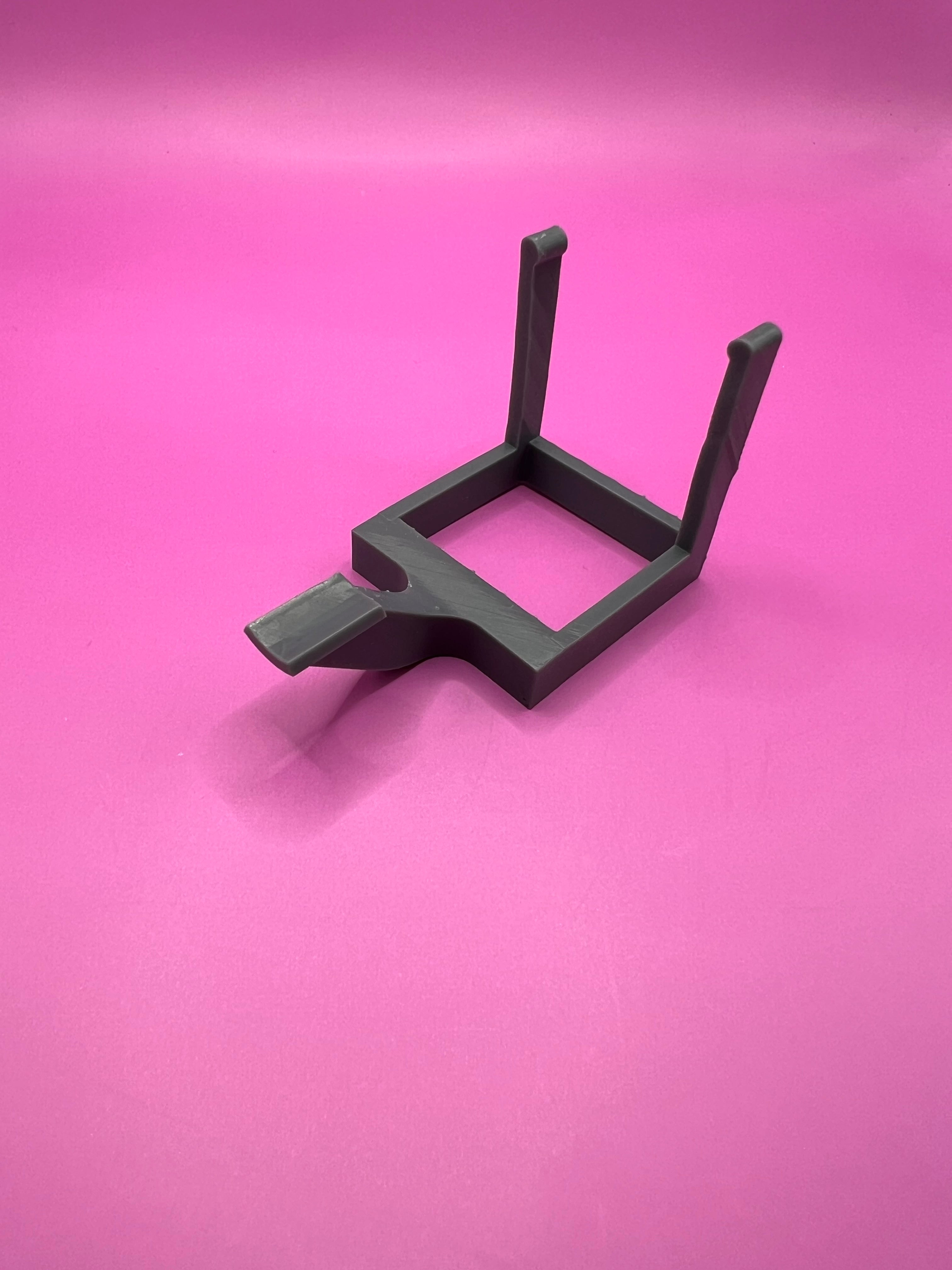 Engine/Transmission stand – Model Behavior